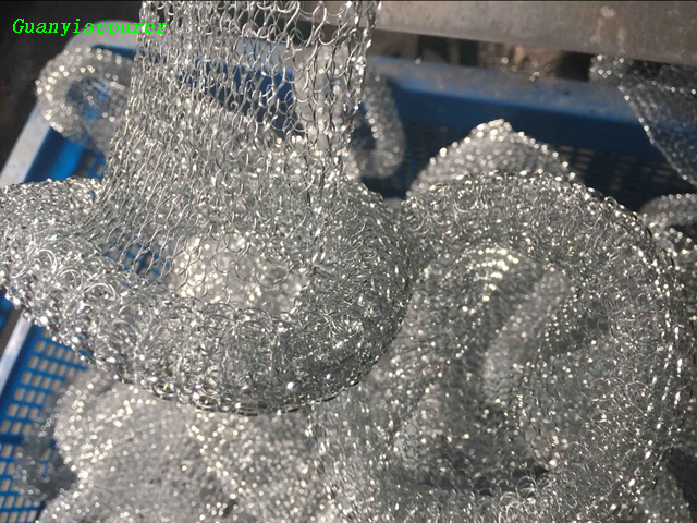 Galvanized Wire Mesh Iron Sponge Rolls price - Buy iron sponge, mesh ...